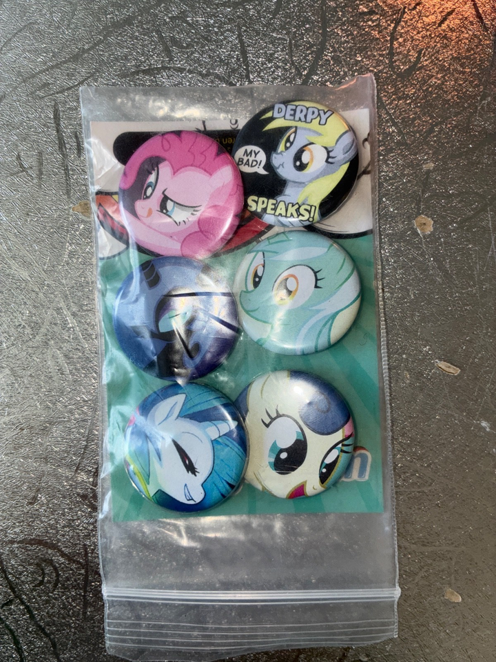 My Little Pony WeLoveFine G4 Derpy Luna DJ Pon-3 set of 6 pins buttons ...