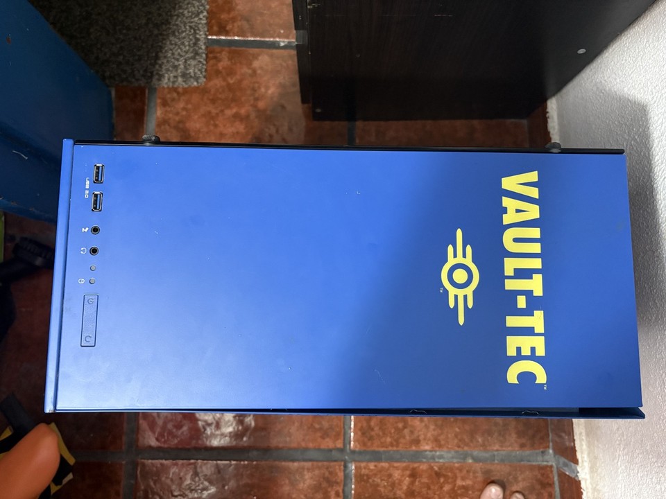 Limited Edition IBUYPOWER Fallout PC Case | eBay