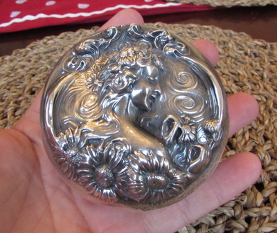 32.23g Sterling Silver Antique Art Nouveau Repousse Lady Powder Jar Lid ...