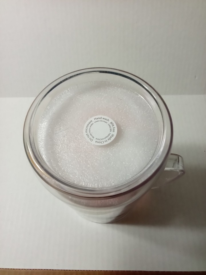 New Kate Spade Lemonade Pitcher (58 Oz) W/2 Cups (12 Oz) Plastic ...