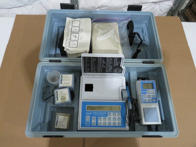 Hach Dr/2000 Water Quality Direct Reading Spectrophotometer Set Co150 ...