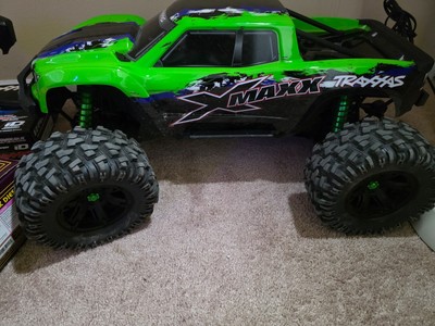 Traxxas Xmaxx 8S - Green Used 15 minutes 2 batteries and charger ...