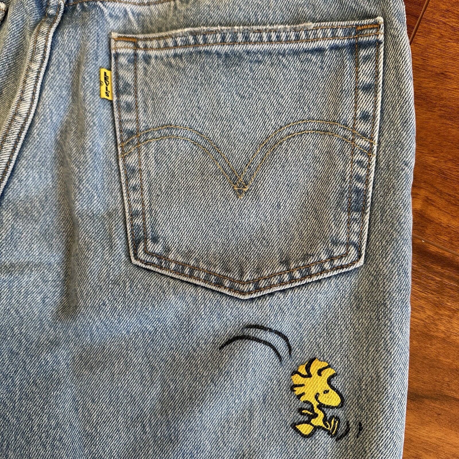 peanuts snoopy levi's 501 light wash blue 100% cotton high rise ...