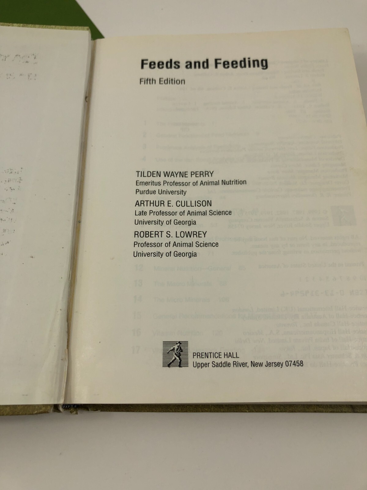 Feeds and Feeding Robert S. Lowrey, Arthur Edison Cullison Tilden Farm ...