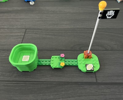 Lego Mario Flag Piece