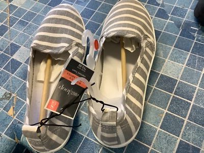 West/loop Women’s Slip-on Shoes gray and white sz S 5/6 | eBay