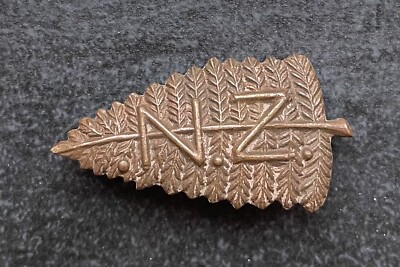 Genuine New Zealand Cast Cap Badge | eBay