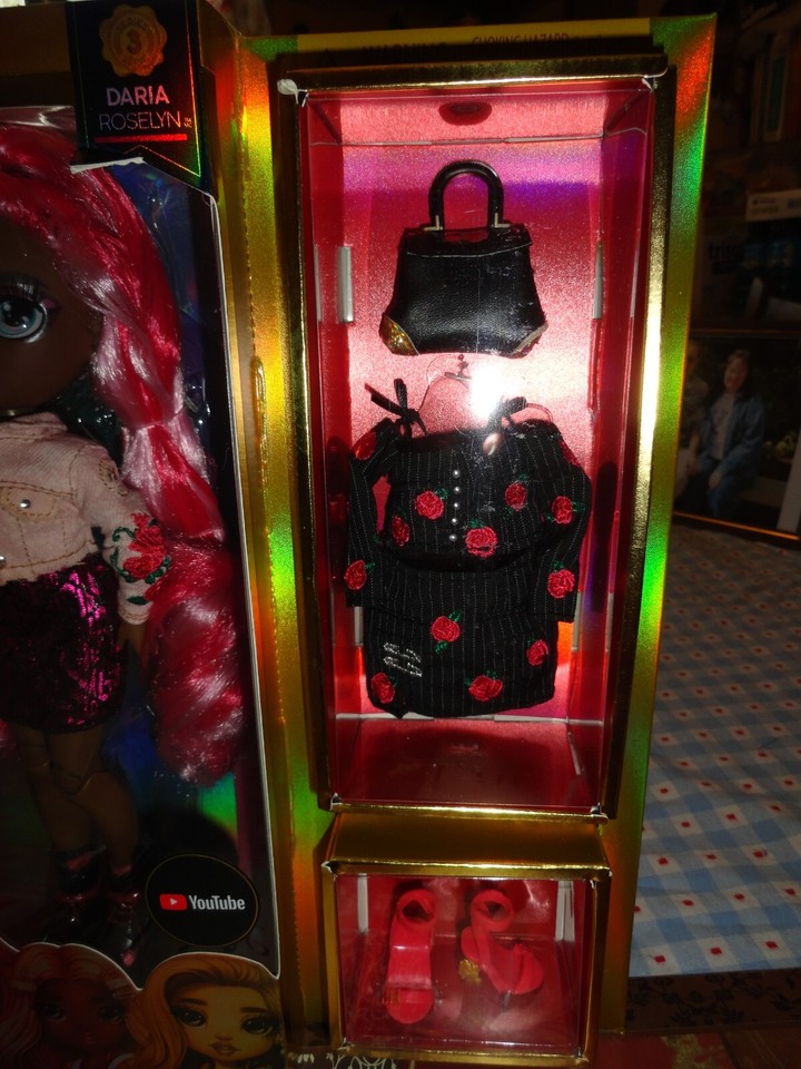 NEW! Rainbow High Fashion Doll Daria Roselyn Rose Color 3 NIB NRFB MGA ...
