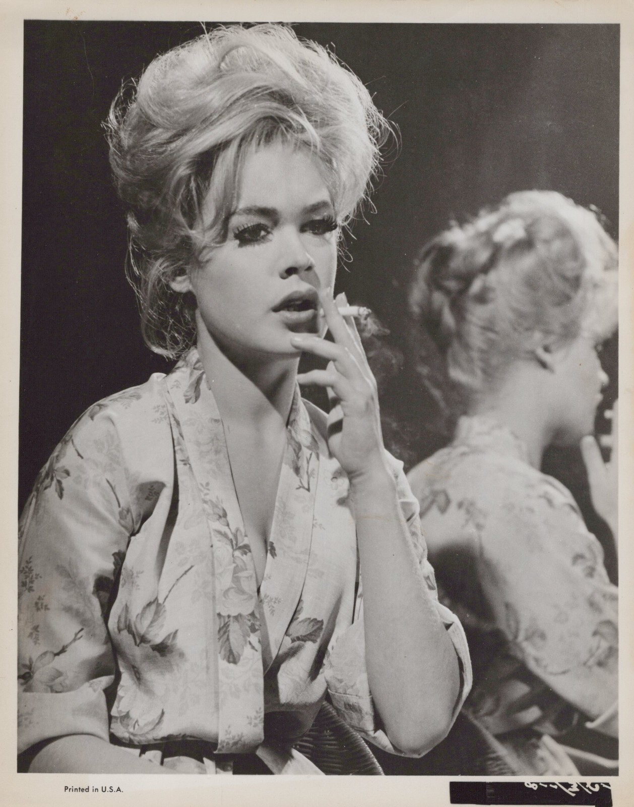 HOLLYWOOD BEAUTY SANDRA DEE SEDUCTIVE POSE STUNNING 1950s PORTRAIT ...