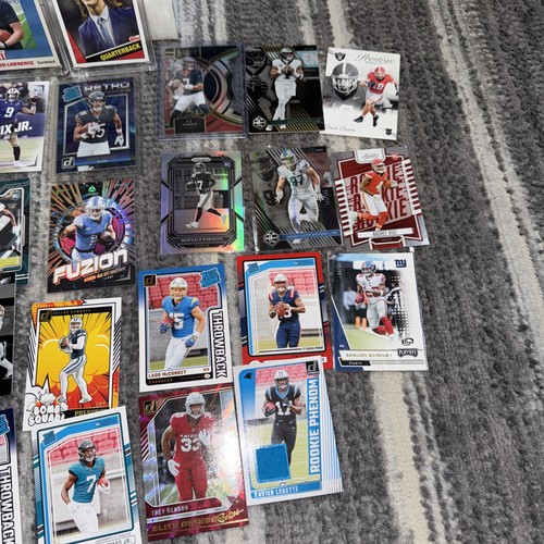 NFL SPORTS CARD LOT OF 550+. Panini Rookies, Patch, Numbers, Parallels ...
