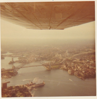 Vietnam PHOTO- Army GI w/176TH ASSAULT HELICOPTER CO at CHU LAI - I ...