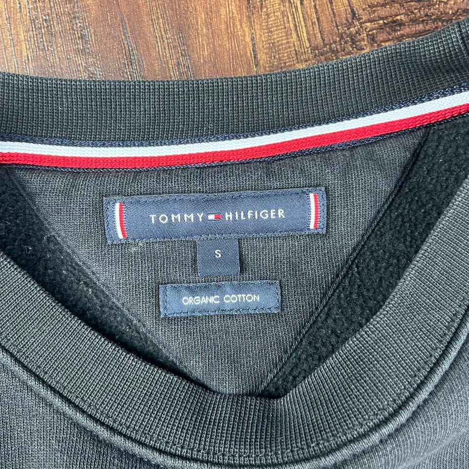 Black Tommy Hilfiger Men's Black Crew Neck Pullover Sweatshirt S ...