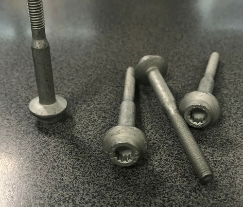 VW Audi Skoda SEAT 1.6D Diesel Fuel Injector Clamp Bolts Screws ...