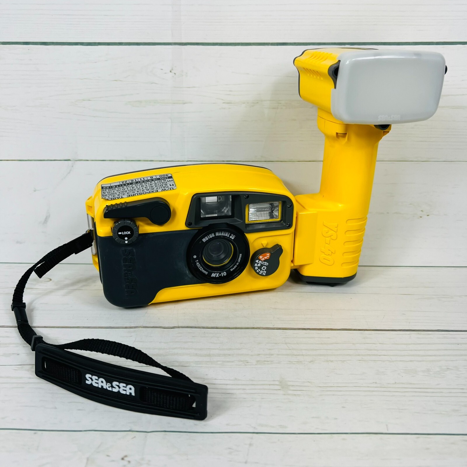 SEA & SEA MOTOR MARINE 35mm UNDERWATER DIVER'S CAMERA W/ Strobe ...