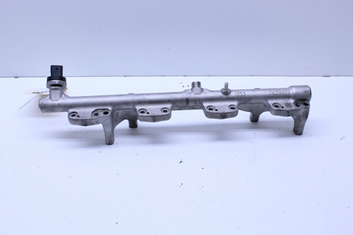 13-19 Genuine OEM BMW F30 LCI 330i High Pressure Fuel Rail 13537639979 ...