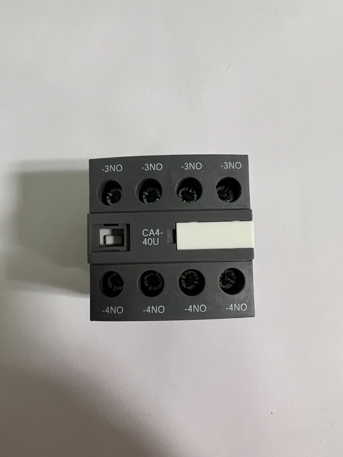 Front Mount Auxiliary Contact with Screw Terminal, 4NO, 6 A, 600 V dc ...