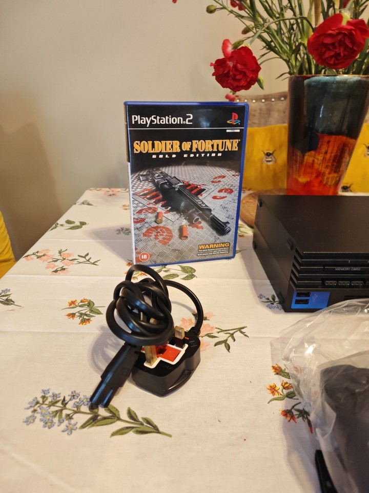 Sony PlayStation 2 Fat PS2 Phat Console + 2 New Controllers + 2 Free ...
