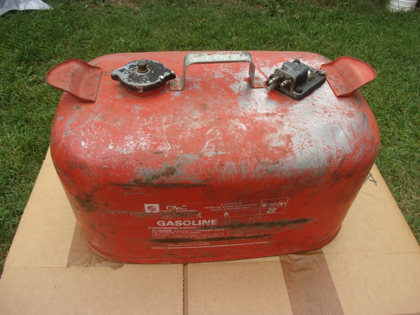 Evinrude Johnson OMC Outboard 6 Gallon Remote Red Metal Gas Tank Fuel ...