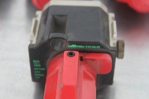 MILLER V3010 PNEUMATIC LOCKOUT EXHAUST VALVE LOT OF 6 | eBay