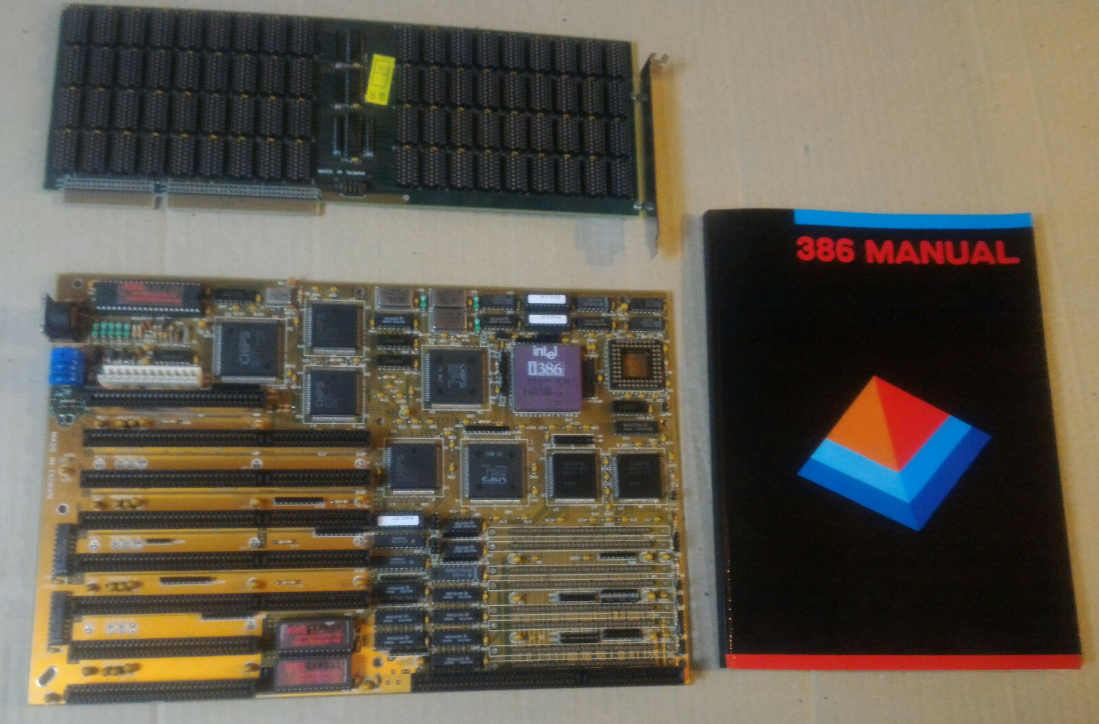 386 MotherBoard + Cpu Intel 386 DX-25 + Scheda esp Ram + Manuale ...