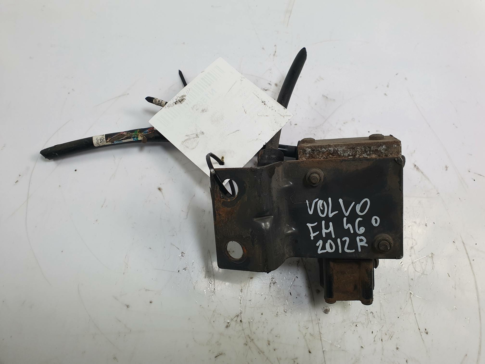 21083662 AIR VALVE VOLVO FH 460 | eBay