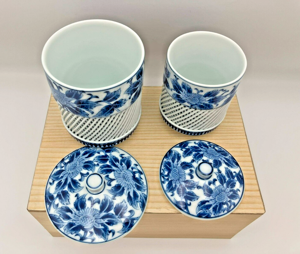 Japanese Porcelain Blue and White Kinpo Hasami Arita Pair of Teacups ...