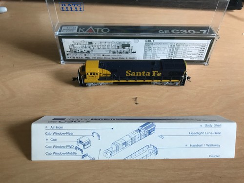 Kato 176-301 C30-7 AT and SF #8017 N scale Locomotive | eBay