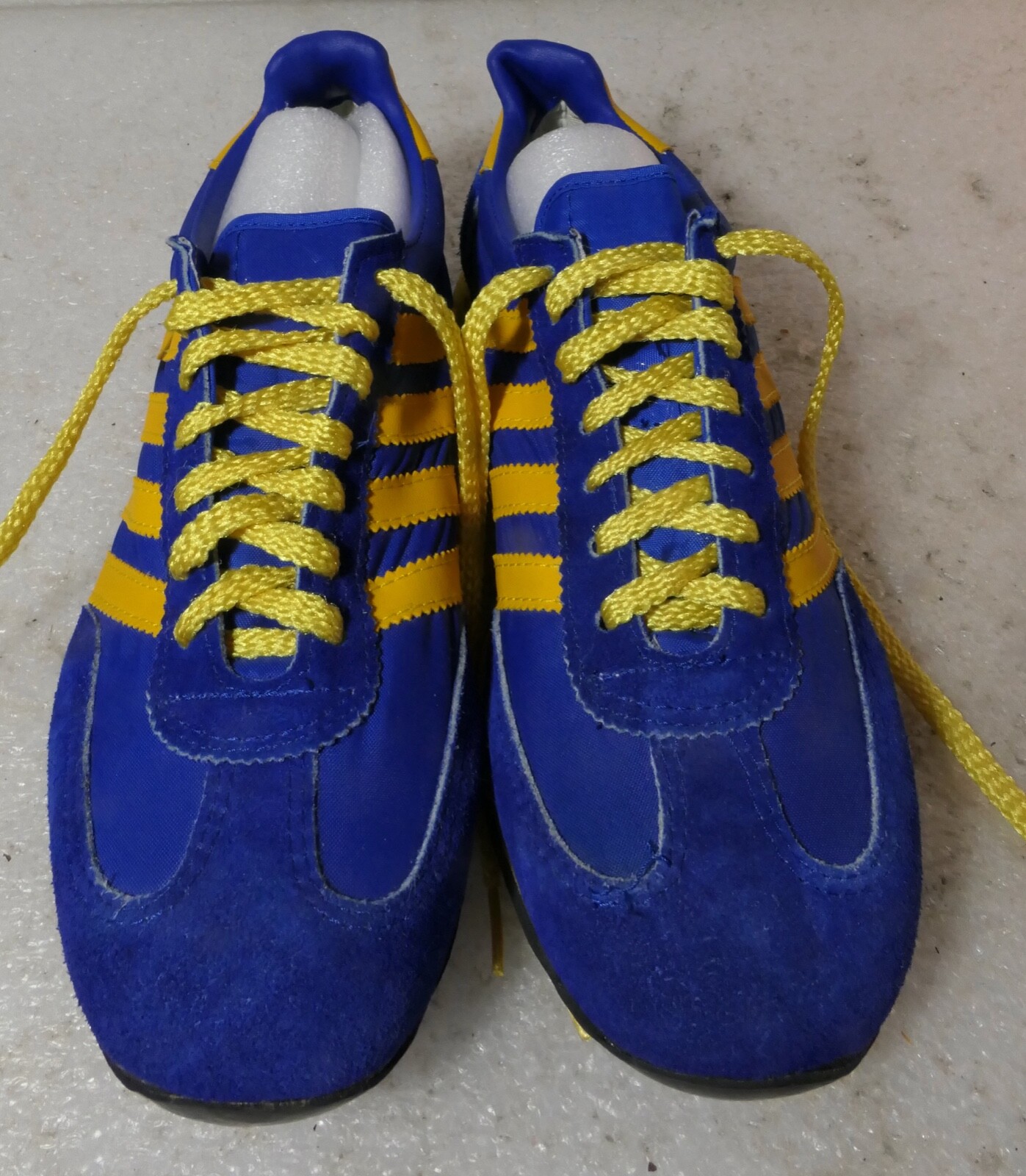 VINTAGE PRO MODEL 4 STRIPE LIKE RUNNING SHOE 1970'S MENS SIZE US 8 | eBay