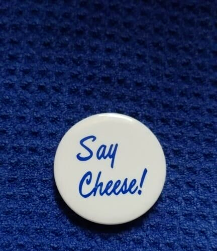SAY CHEESE! - 1979 button protesting police prohibiting photogs taking ...
