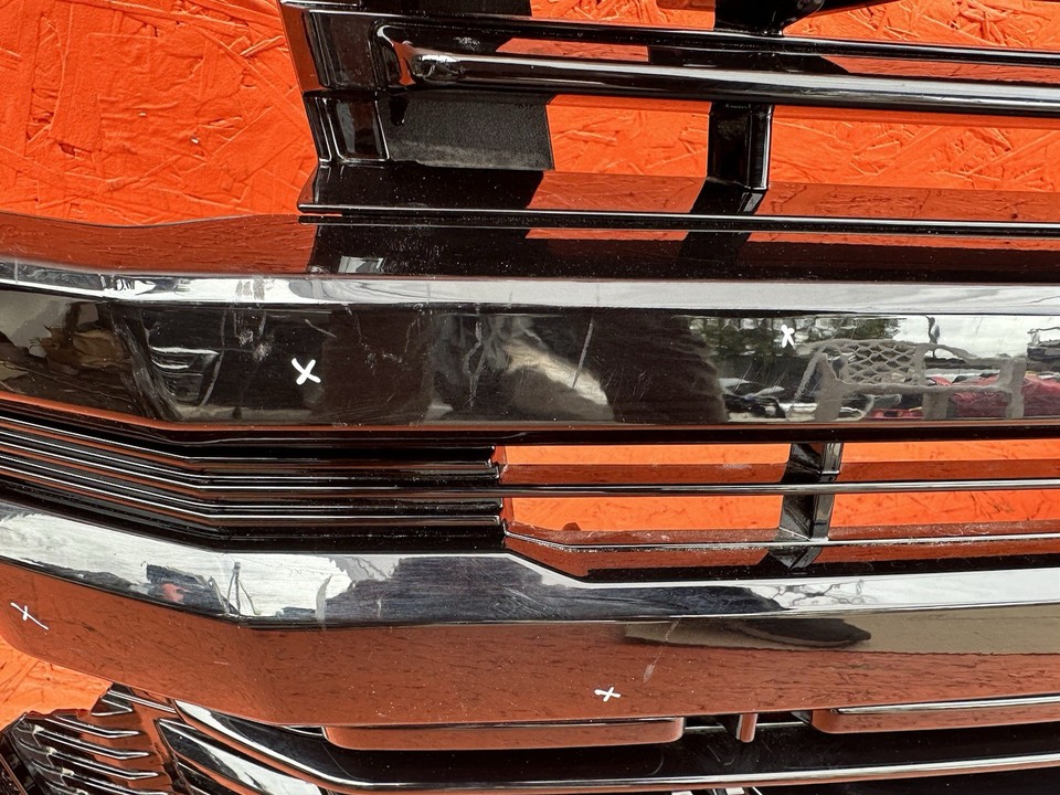 2021 2022 2023 CHEVROLET TAHOE SUBURBAN GRILLE OEM 032020088 | eBay