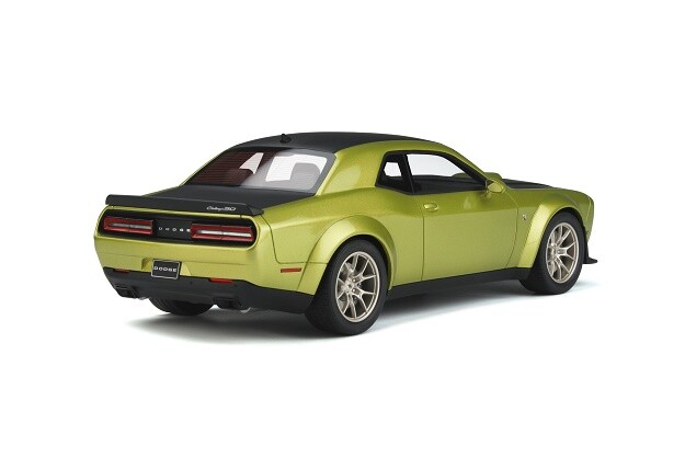 GT SPIRIT Dodge Challenger R/T Scat Pack Widebod 1:18 GT411 | eBay