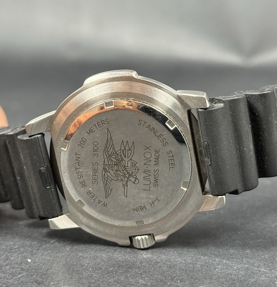 Luminox Swiss Made 3-H MBM Navy Seals Series 3100 Men's Divers Quartz ...