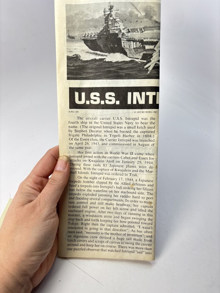 INSTRUCTION VTG Revell USS Intrepid WWII Aircraft Carrier Model Kit H ...