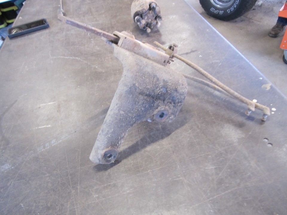 72-81 W100 TRANSFER CASE 4X4 SHIFTER MECHANISM RODS PIVOT MOUNT NP203 ...