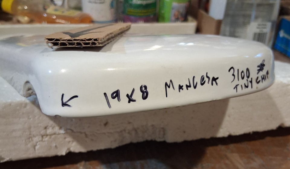 Tiny Chip! WHITE 19 x 8.25 Mancesa Mansfield Corona 3100 03100 toilet ...