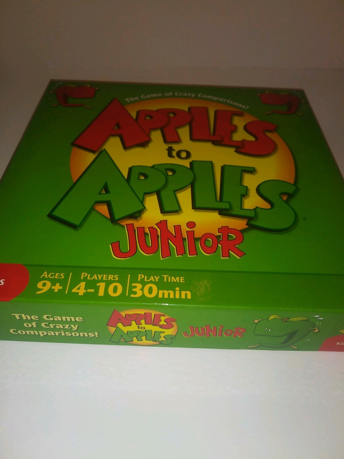 Mattel Games Apples to Apples Junior - The Game of Crazy Comparisons ...
