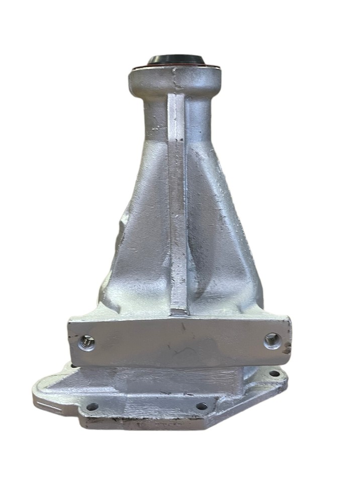 4R70W 4R75W Ford Tail Housing 2WD 00-08 RF-F3LP-7A040-AA 10-1/2 ...