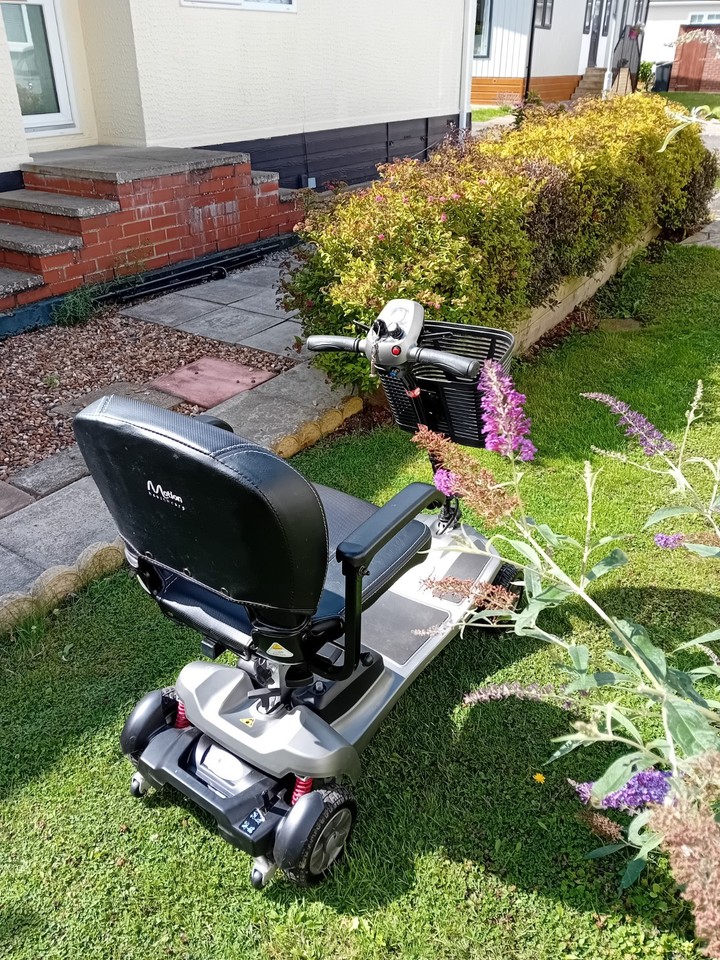 ZEO Ultra-lite Ali mobility scooter | eBay UK
