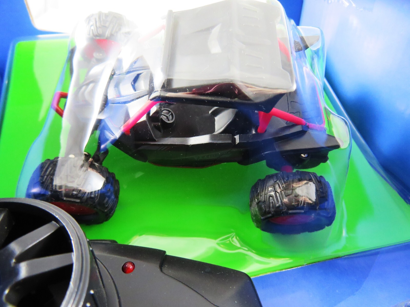 Hyper Toys 1:30 Yamaha Nano Beast YZX1000R Micro RC ATV Ramp USB ...