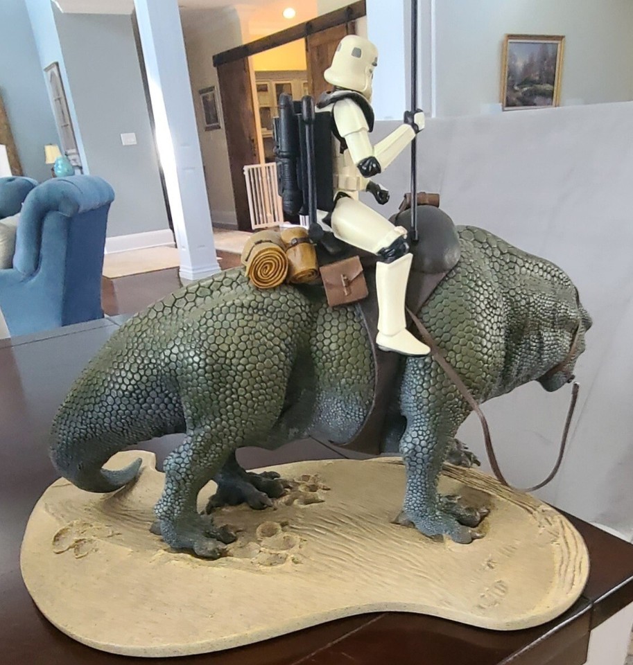 Star Wars Sandtrooper And Dewback Gentle Giant Diorama Statue. | eBay