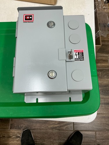 Cutler-Hammer ECL03C2A4A Lighting Contactor 30A, 120v, 4 Pole NEMA 3R ...