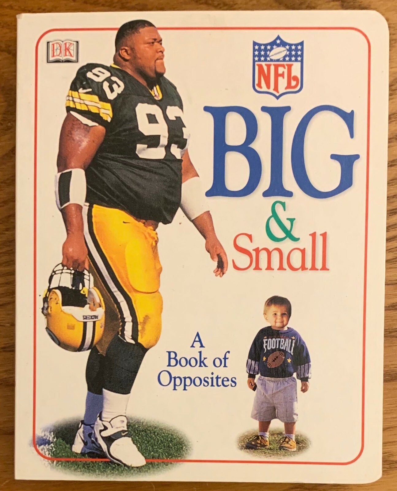 BIG & SMALL NFL CHILDREN'S BOOK, BRAND NEW, FEATURES JERRY RICE, ELWAY ...