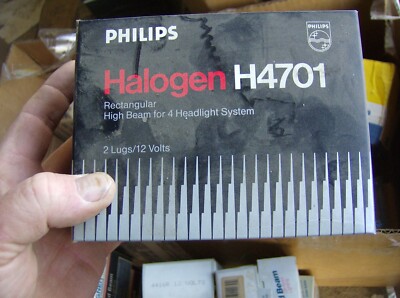 PHILLIPS 4701 SEALED BEAM HEADLIGHT | eBay