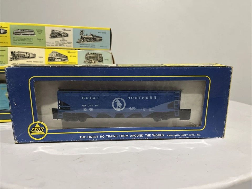 LOT OF 7 Vintage HO Scale Rolling Stock With Boxes! TYCO & AHM | eBay