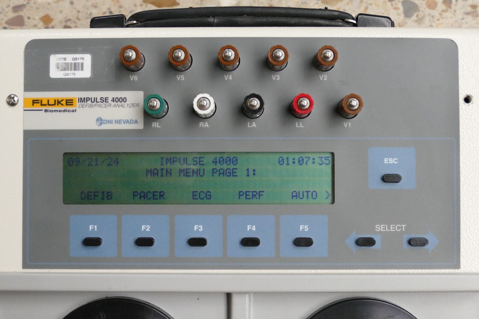 Fluke Biomedical Impulse 4000 defibrillator/ pacer analyzer | eBay