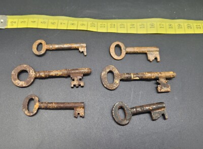Antique Keys Set of 6 Very Old Antique Keys Lot 18 | eBay