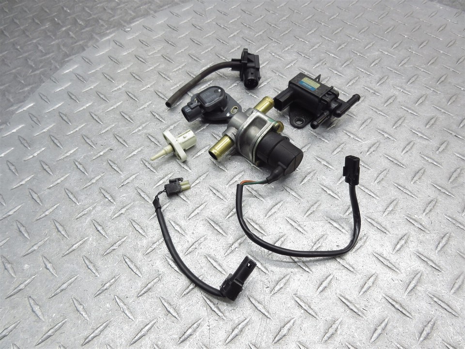 2003 03-09 Honda ST1300 ST1300P Air MAP Pressure Temp Valve TPS ...