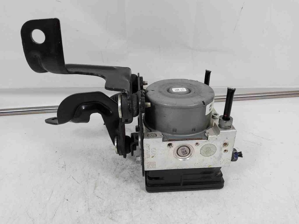 18-20 Ford Ecosport Antilock Brake System ABS Unit Pump Module GN15 ...