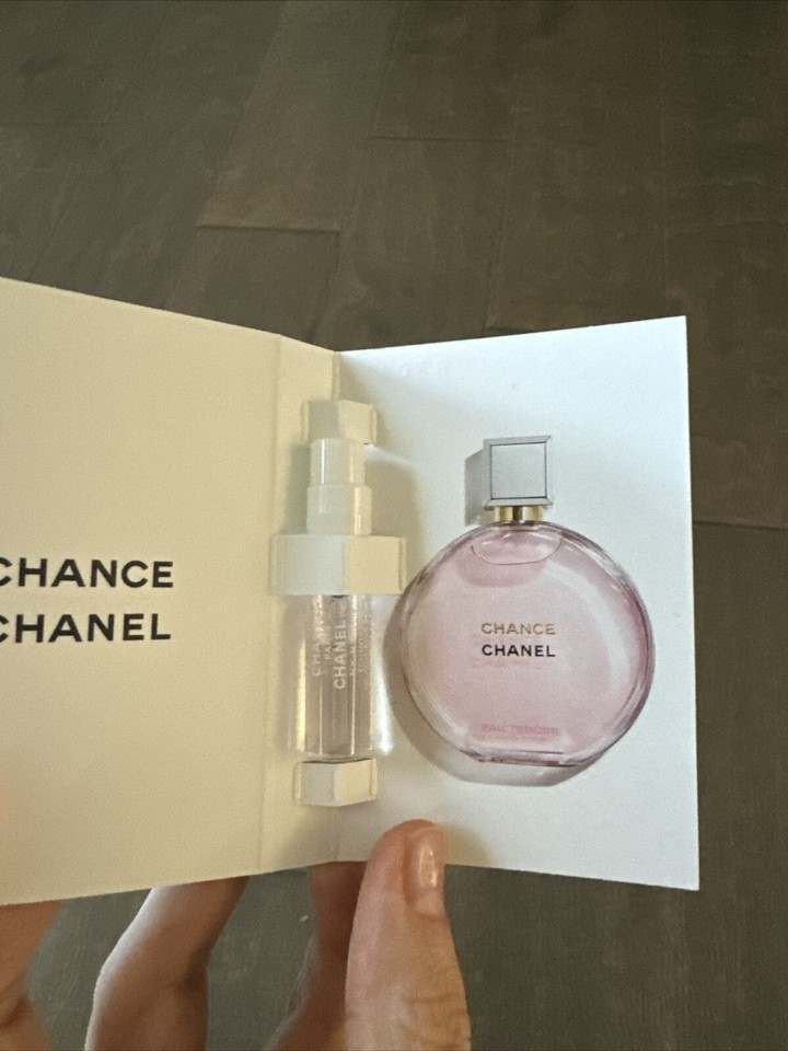 Chanel Chance Eau Tendre EDP Eau de Parfum Spray Sample 1.5ml / 0.05oz ...