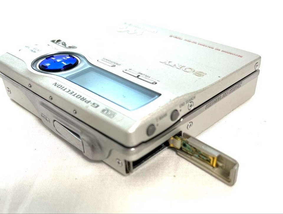 Sony MZ-R910 Silver MD Walkman Portable MiniDisc Player | Tested Works ...